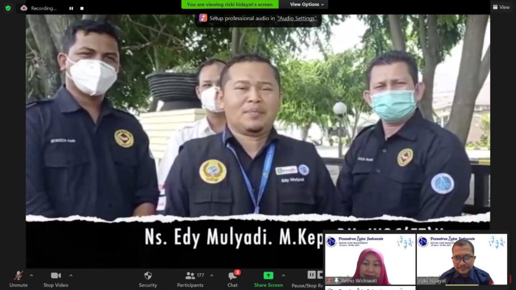 Pengabdian Wocare dan Fikes Unas Selenggarakan Pesantren Luka Indonesia ...